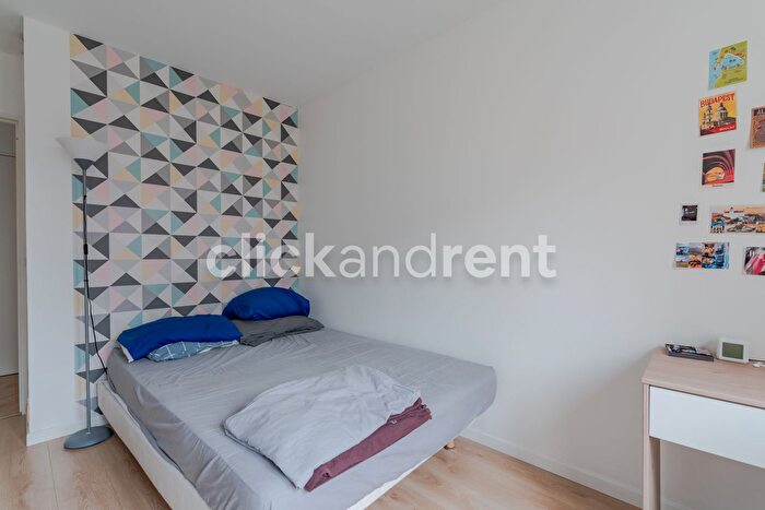 Appartement à louer - Aulnay-sous-Bois, Mairie, Paul Bert - 5 pièces - 4 chambres