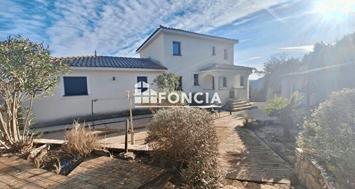 Maison à vendre - Lodève - 8 pièces - 6 chambres