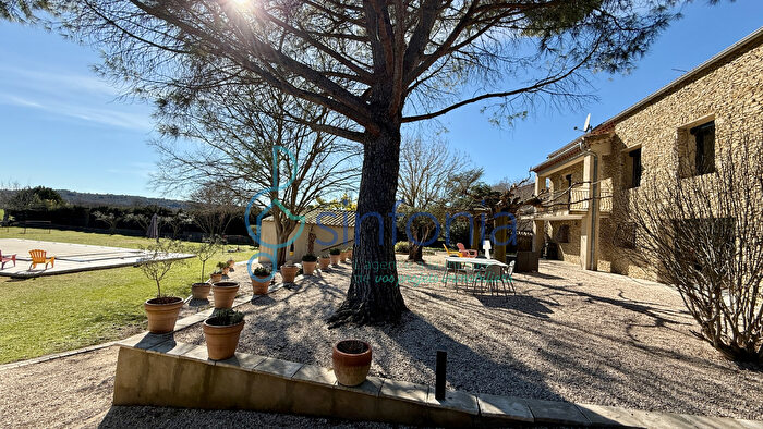 Maison à vendre - Uzès - 6 pièces - 4 chambres