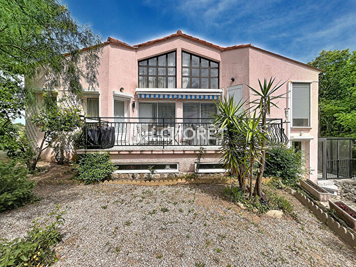 Maison à vendre - Laroque-des-Albères - 5 pièces - 4 chambres