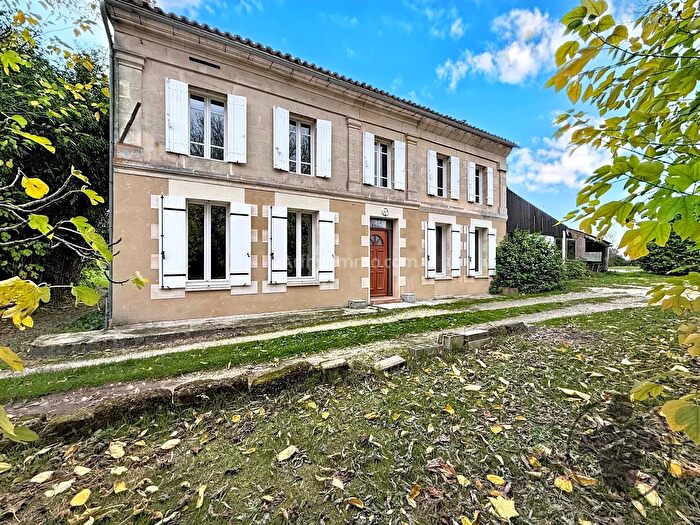 Maison à vendre - Les Peintures - 5 pièces - 3 chambres