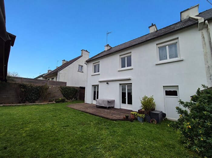 Maison à vendre - Saint-Brieuc - 6 pièces - 5 chambres