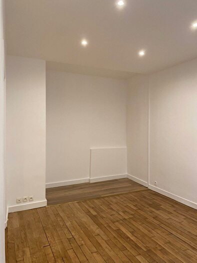 Appartement à louer - Ternes-Maillot, Paris ème arrondissement - 2 pièces - 1 chambre