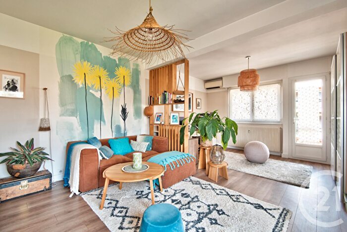 Nice, Saint-Sylvestre : Appartement 2 pièces à vendre