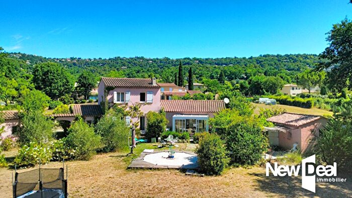 Maison 5 pièces à vendre à Montauroux