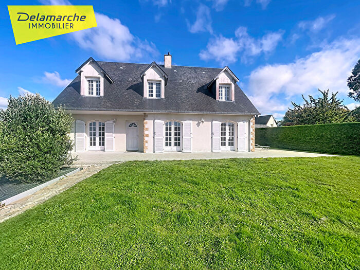 Maison à vendre - Bréhal - 7 pièces - 6 chambres