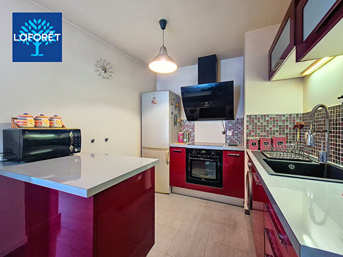 Appartement 3 pièces à vendre à Champs-sur-Marne, Centre-ville
