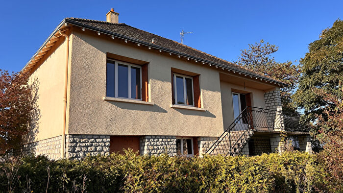 Maison à vendre - Saint-Marcel - 6 pièces - 5 chambres