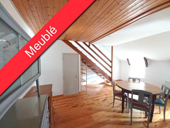 Appartement à louer - Millau, Centre-ville - 1 pièce - 1 chambre