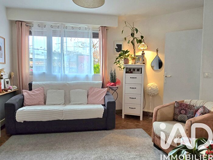 Appartement à vendre - Vanves, Centre Saint-Rémy - 2 pièces - 1 chambre