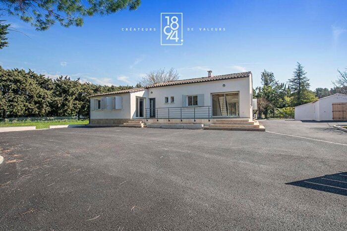 Maison à louer - Sud, Bouc-Bel-Air - 5 pièces - 4 chambres