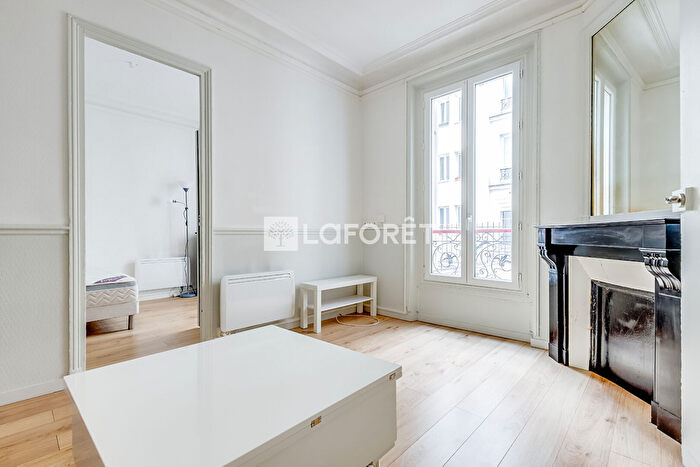 Appartement 2 pièces à Paris 11ème, République, Saint-Ambroise, à vendre