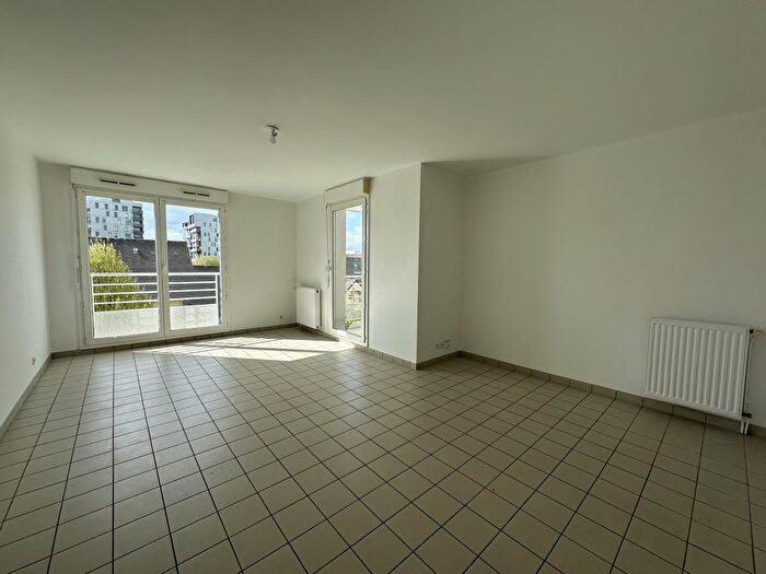 Appartement à louer - Quartiers Ouest, Arsenal, Redon - 4 pièces - 3 chambres