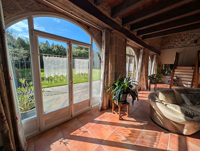 Maison à vendre - Arzano - 8 pièces - 4 chambres