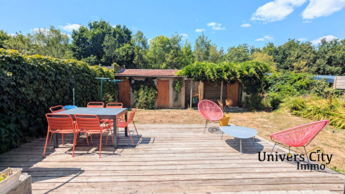 Maison à vendre - Saint-Herblain, Bourg - 8 pièces - 5 chambres