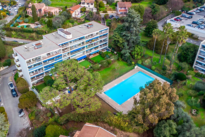Nice, Corniche Fleurie - Appartement 4 pièces à vendre