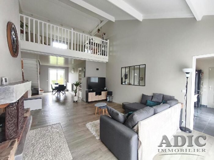 Dammartin-en-Goële : Maison 7 pièces à vendre
