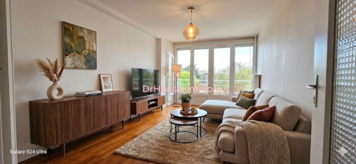 Appartement à vendre - Saint-Étienne, Méons, Le Soleil, Châteaucreux, Saint-François - 3 pièces - 2 chambres