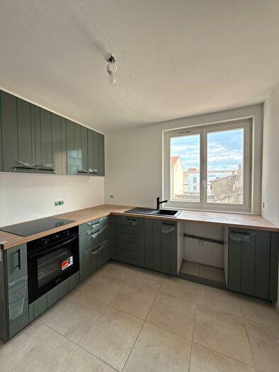 Appartement à louer - Valence, Centre-ville - 3 pièces - 2 chambres