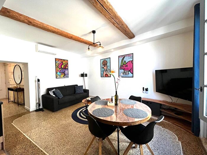 Appartement à louer - Les Alyscamps-Chabourlet, Arles - 2 pièces - 1 chambre