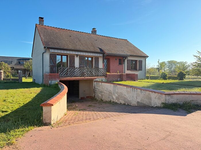 Le Lude : Maison 3 pièces à vendre