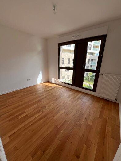 Appartement à louer - La Fontaine-Parc des Sceaux-Croix de Berny-Centre Ville, Antony - 3 pièces - 2 chambres