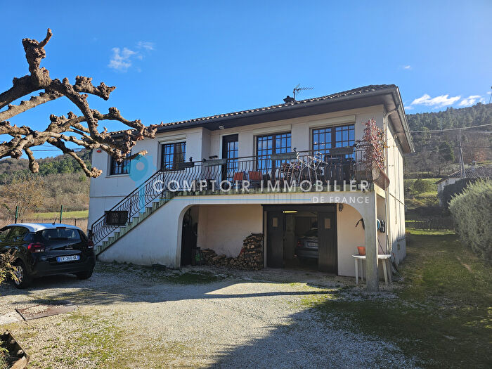 Maison 6 pièces à Chambonas, à vendre
