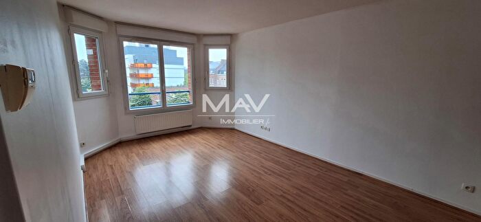 Croix, Centre-ville : Appartement 2 pièces à louer