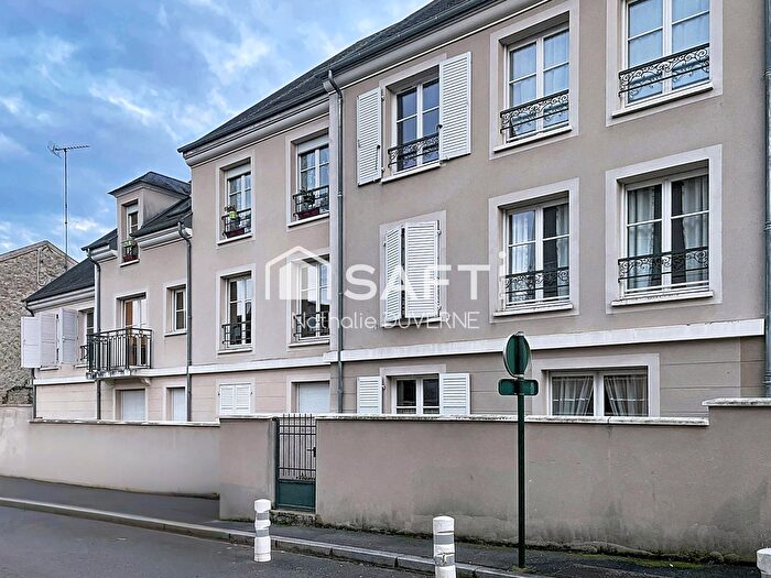 Appartement à vendre - Étampes, Centre-Ville - 3 pièces - 2 chambres