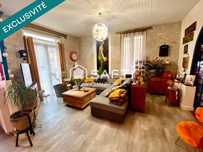 Maison à vendre - Saint-Barthélemy-dAgenais - 7 pièces - 5 chambres