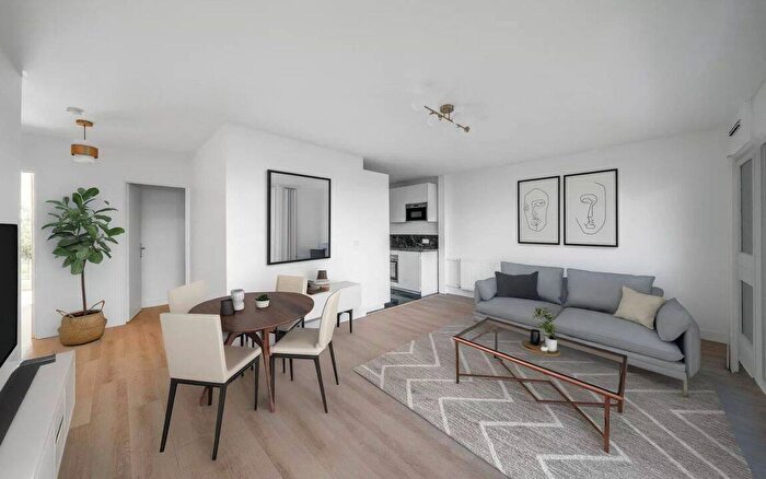 Appartement 4 pièces à louer à Centre Ville, Rueil-Malmaison