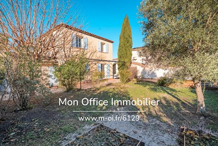 Maison à vendre - Saint-Savournin - 4 pièces - 3 chambres