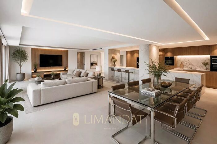 Appartement 5 pièces à vendre à Cannes, Californie Pezou