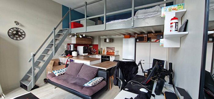 Appartement à louer - Lille, Centre-ville, Euralille - 1 pièce - 1 chambre