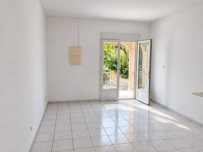 Appartement 2 pièces à Saint-Pierre, La Ligne Paradis, Morière, à louer