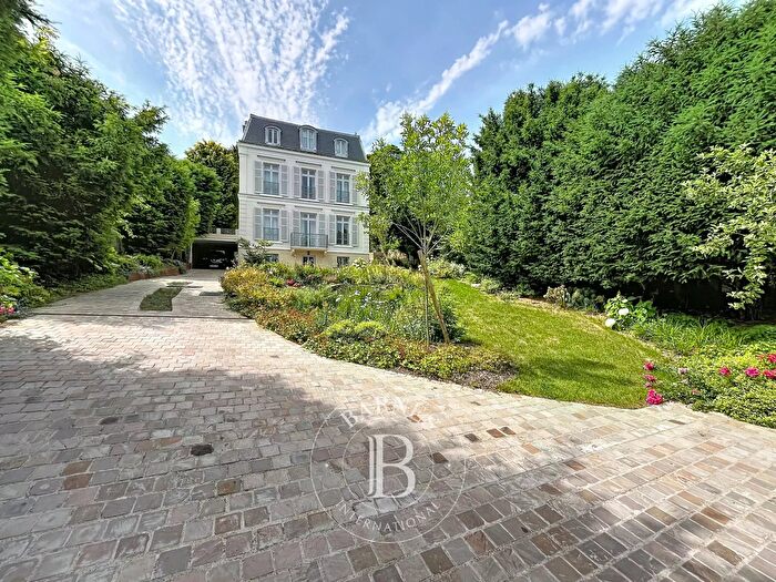 Meudon, Meudon sur Seine : Maison 9 pièces à louer