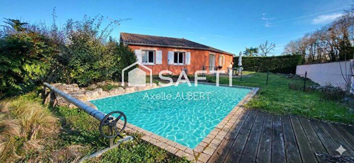 Maison à vendre - La Chapelle-de-Guinchay - 4 pièces - 3 chambres