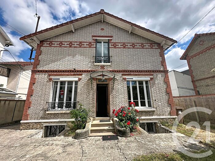 Maison 7 pièces à Chatou, Ouest, à vendre