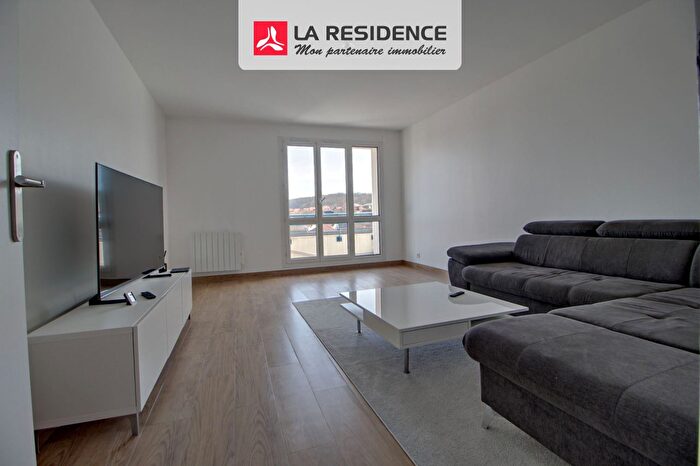 Appartement à vendre - Plaisir, Aqueduc - 3 pièces - 2 chambres