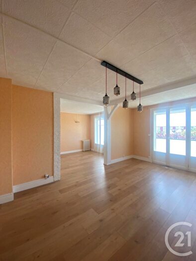 Appartement à louer - Saint-Jean-de-la-Ruelle, Gambetta, Madeleine, Dix Arpents, Clos Neuf - 4 pièces - 2 chambres