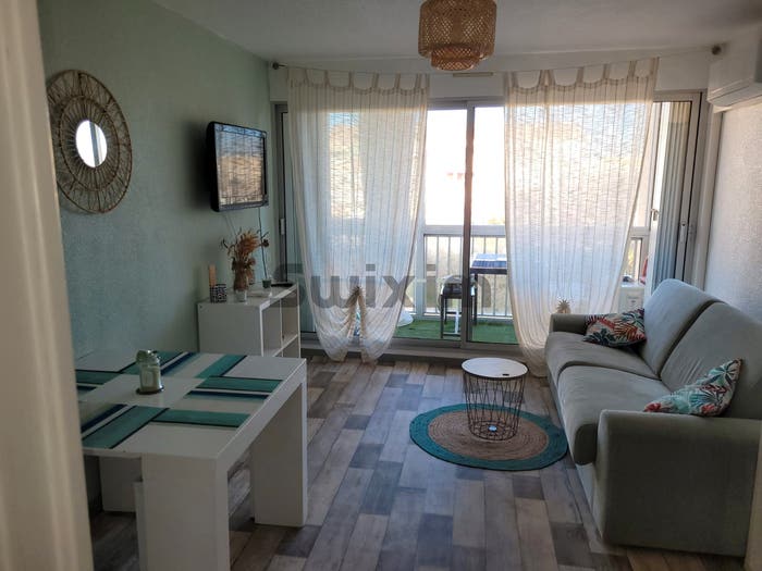 Appartement 1 pièce à postalCode, à vendre