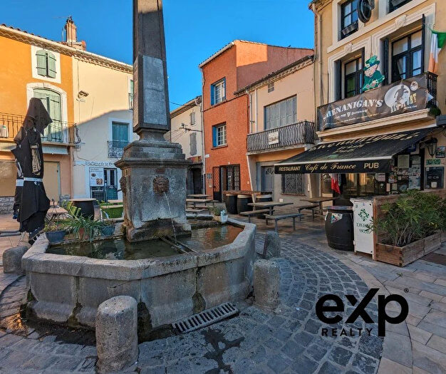 Maison à vendre - Vias, Ville - 5 pièces - 3 chambres