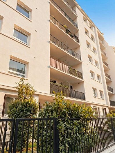 Appartement à vendre - Saint-Maur-des-Fossés, Adamville - 3 pièces - 2 chambres