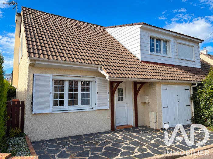 Maison 4 pièces à Saint-Étienne-du-Rouvray, Technopôle, Forêt, à vendre