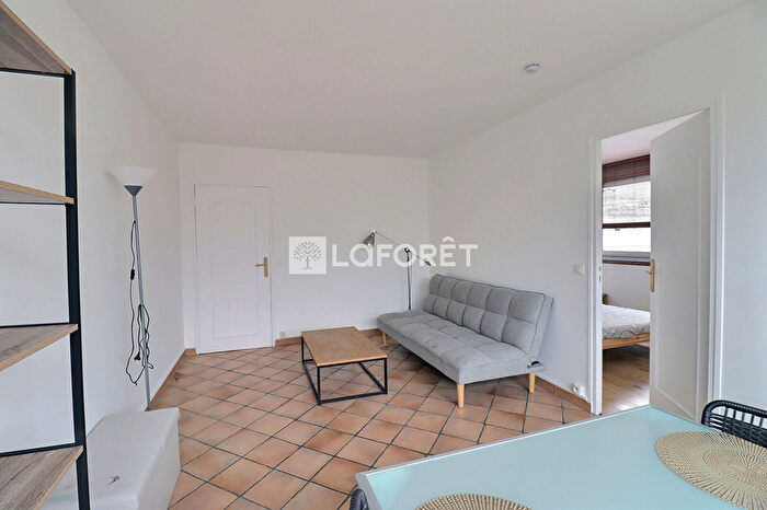 Appartement à vendre - Vitry-sur-Seine, Huit Mai - 2 pièces - 1 chambre