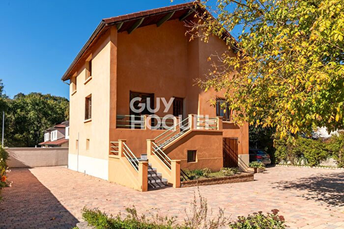 Maison à vendre - Pont-de-Chéruy - 5 pièces - 4 chambres