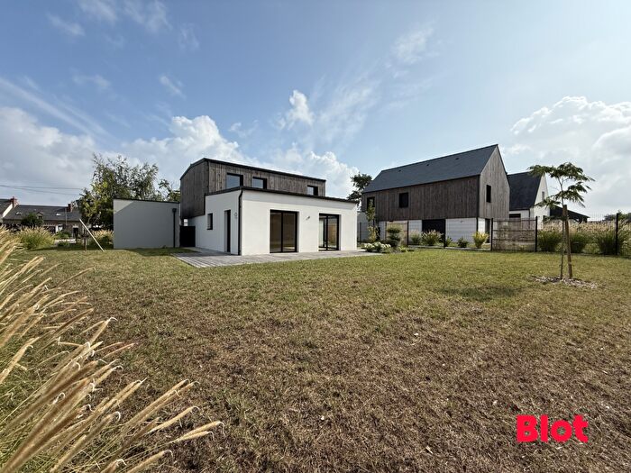 Maison à vendre - Cesson-Sévigné, Centre-ville, La Hublais, Beausoleil - 8 pièces - 5 chambres