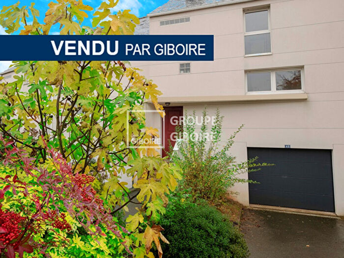 Maison à vendre - Cesson-Sévigné, Centre-ville, La Hublais, Beausoleil - 6 pièces - 5 chambres