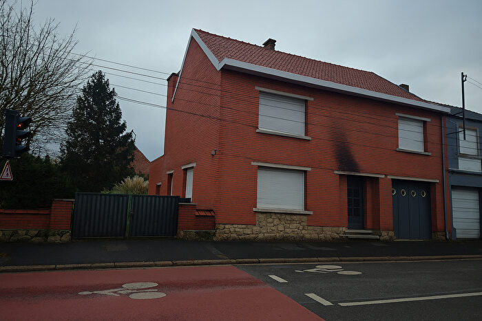 Maison à vendre - Bauvin - 5 pièces - 4 chambres