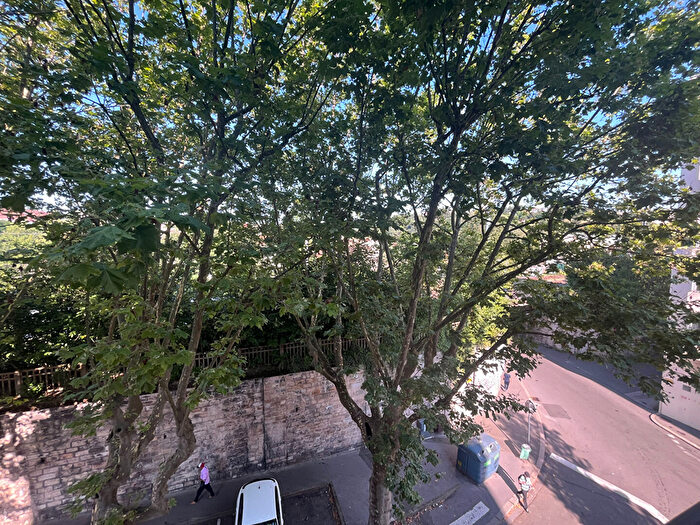 Appartement 1 pièce à Saint-Étienne, Bernay, Valfuret, à louer